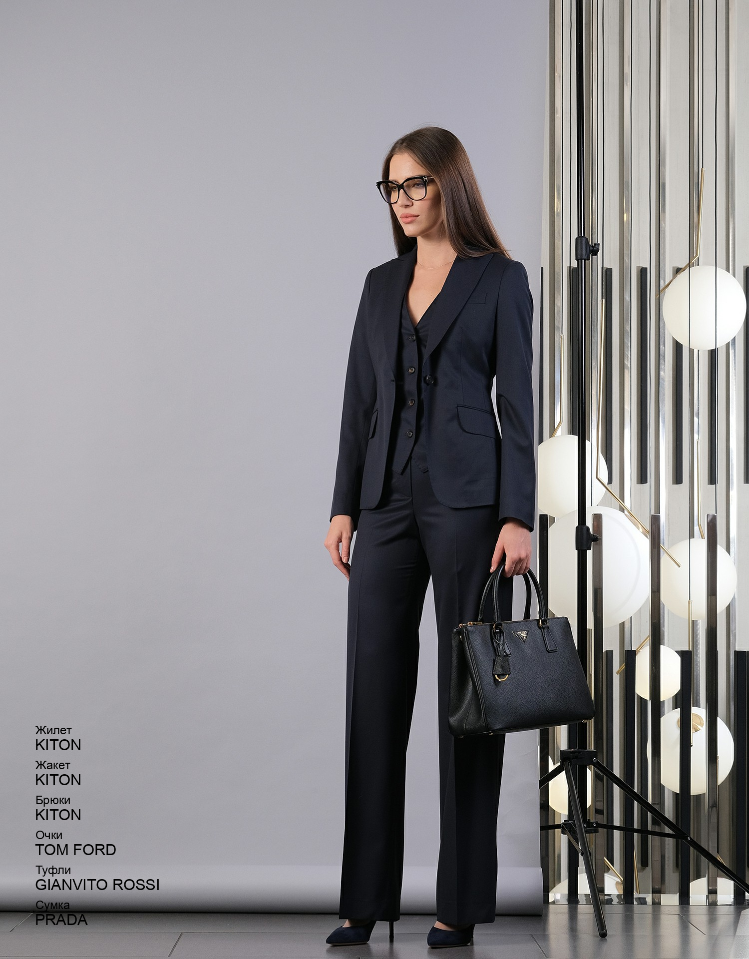 KITON ID: 3226 | Glamour Boutique